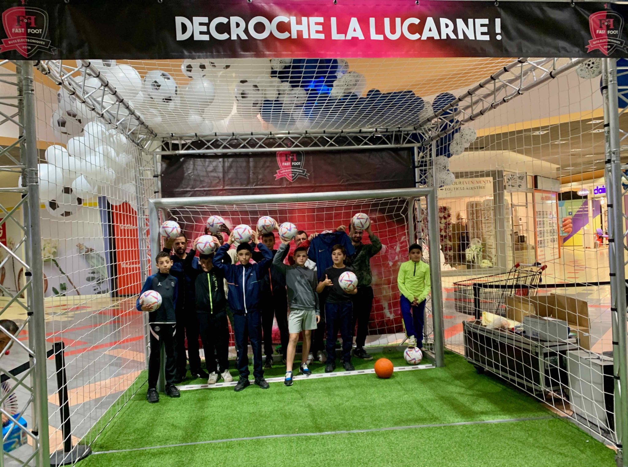 Concours de lucarnes grâce au But Électronique ! - Fast-Foot ...